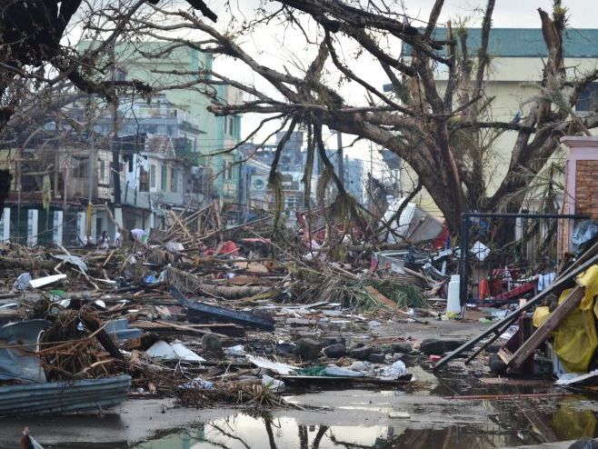 Cambridge A Level Geography - 9.2 Tropical cyclone hazards and impacts ...