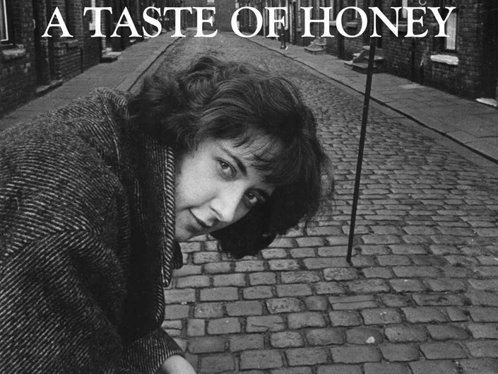 GCSE ENGLISH LITERATURE: A TASTE OF HONEY: mock examination questions ...