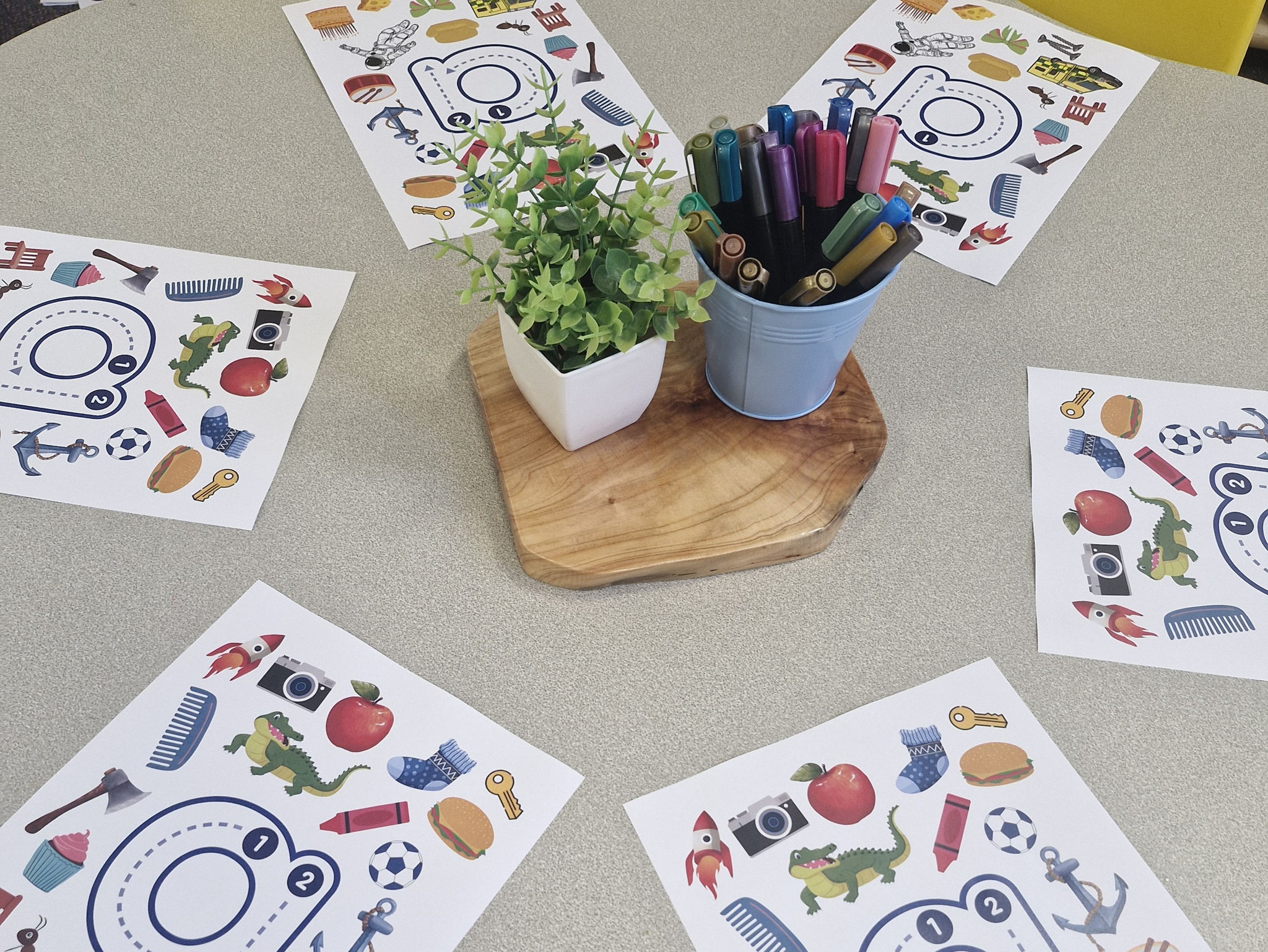 Phase 2 phonics initial sounds | Teaching Resources