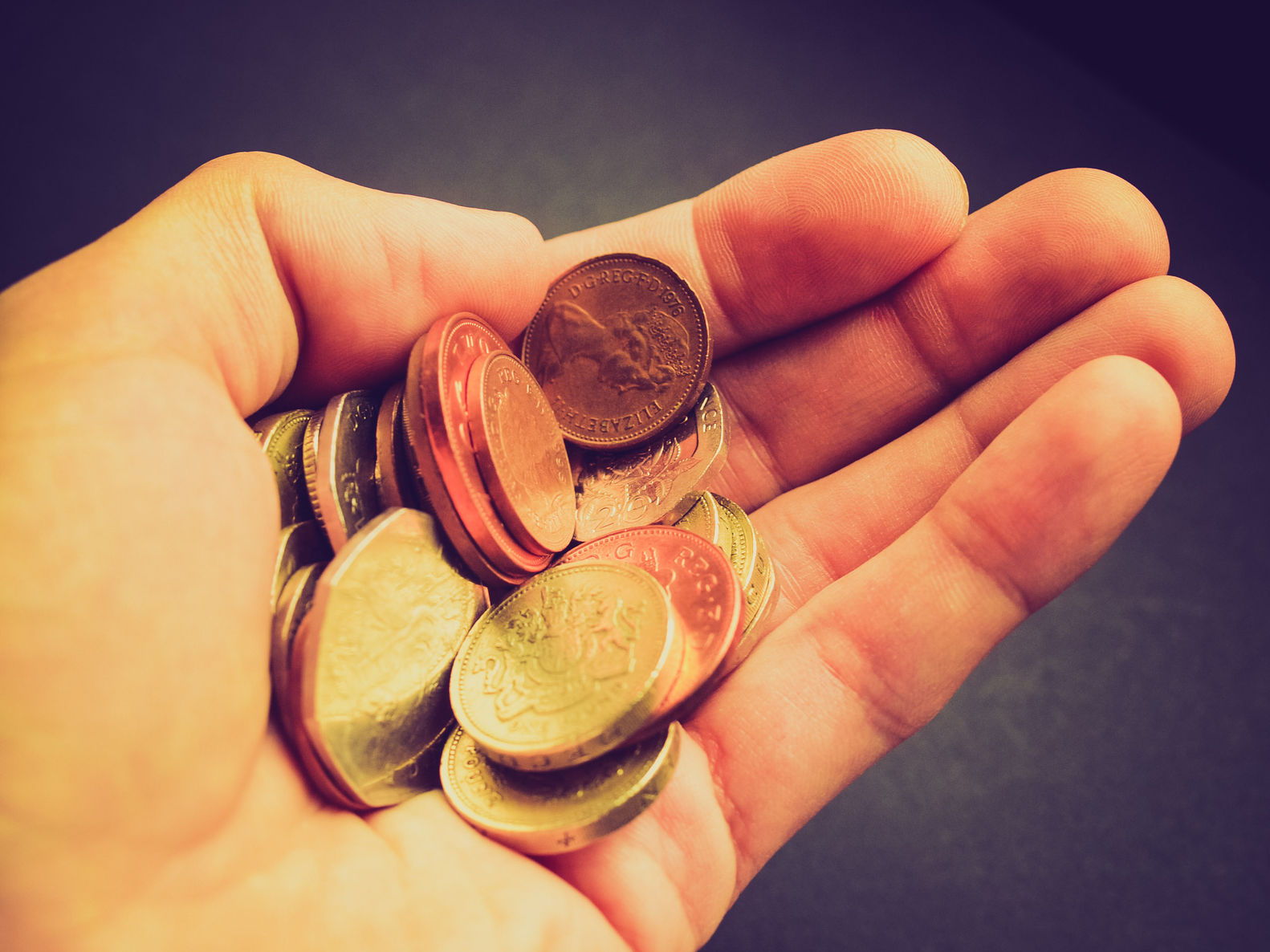 Adding Amounts Of Money And Finding Change Teaching Resources